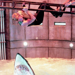 Deep Blue Sea - Rotten Tomatoes