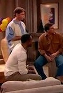 Still Standing: Season 2, Episode 22 | Rotten Tomatoes