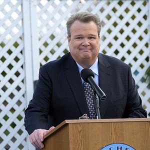 Modern Family: Season 10, Episode 21 - Rotten Tomatoes