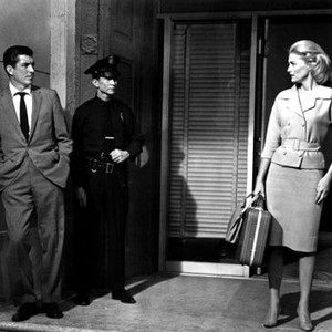 Rotten Tomatoes: Movies | TV Shows | Movie Trailers | Reviews - Rotten ...