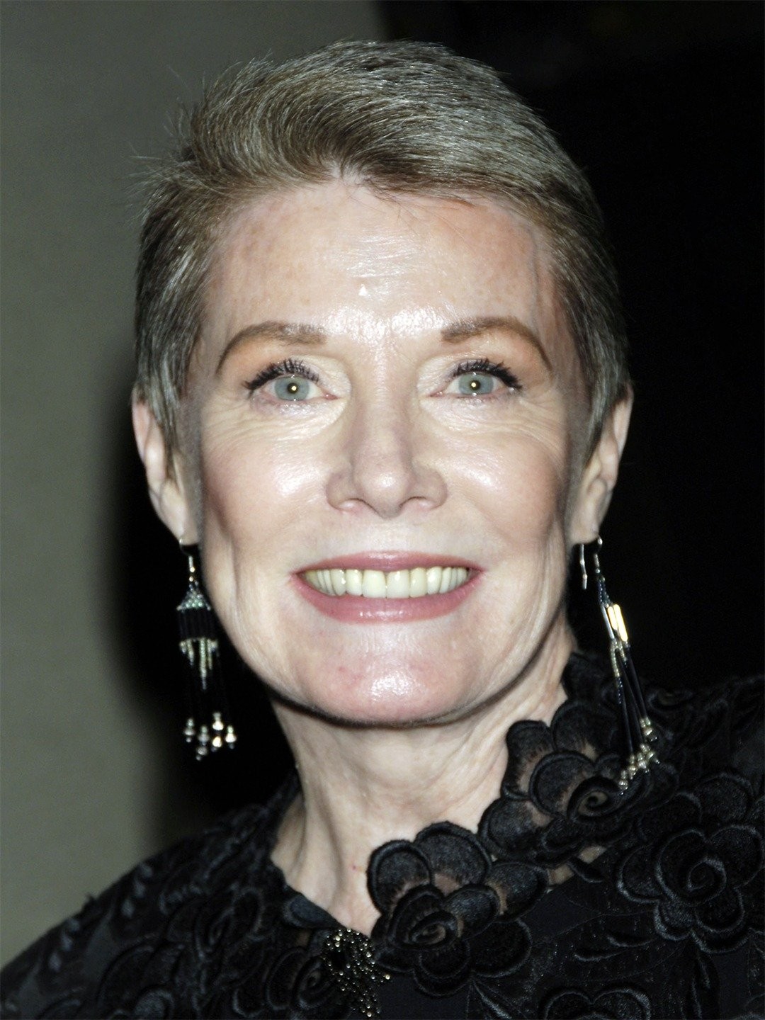 Ann Flood's Instagram, Twitter & Facebook on IDCrawl