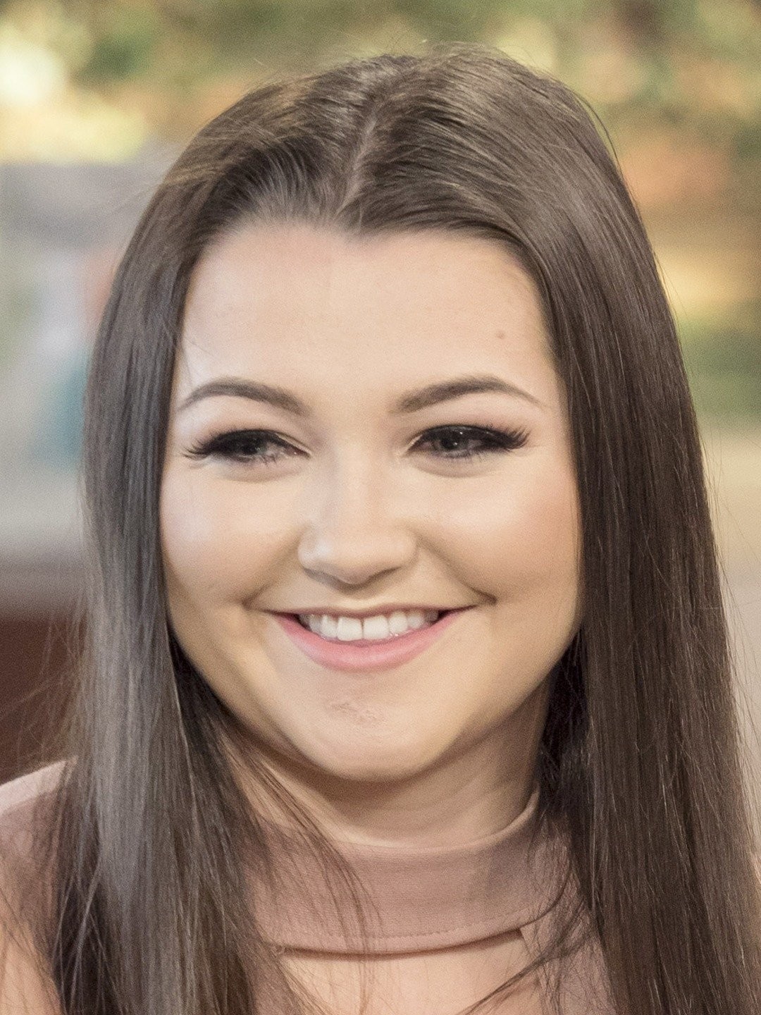 Chloe Patton Pictures | Rotten Tomatoes