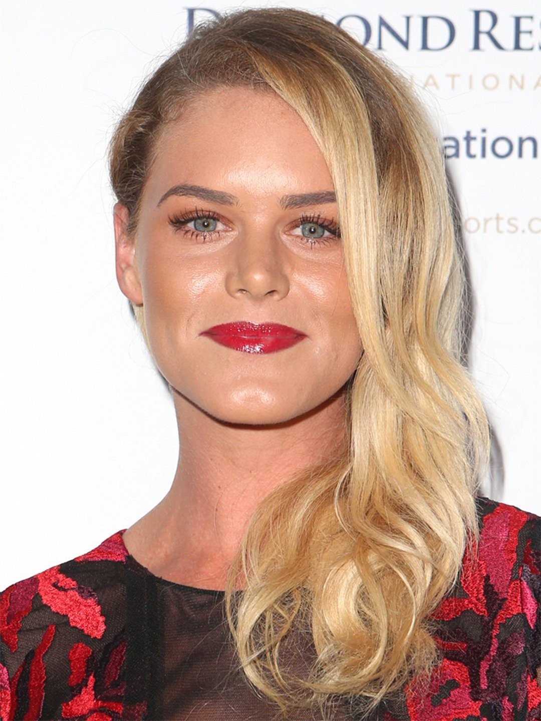 Kelly Dowdle Pictures | Rotten Tomatoes