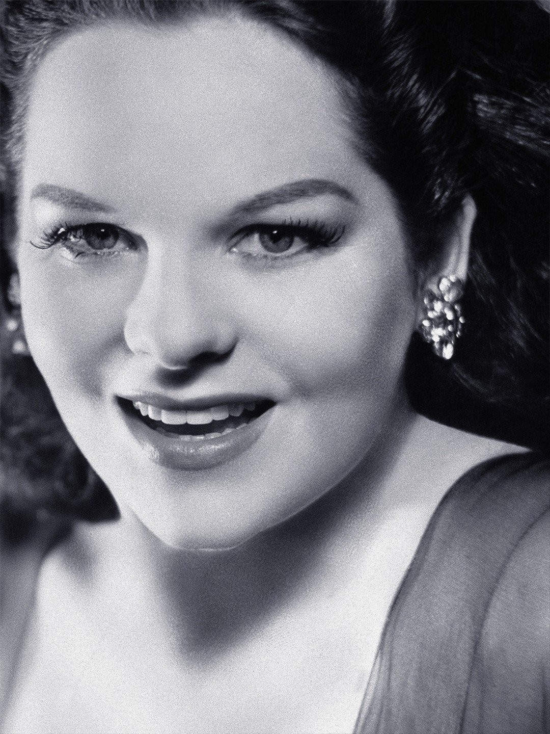 Virginia Hill Pictures | Rotten Tomatoes