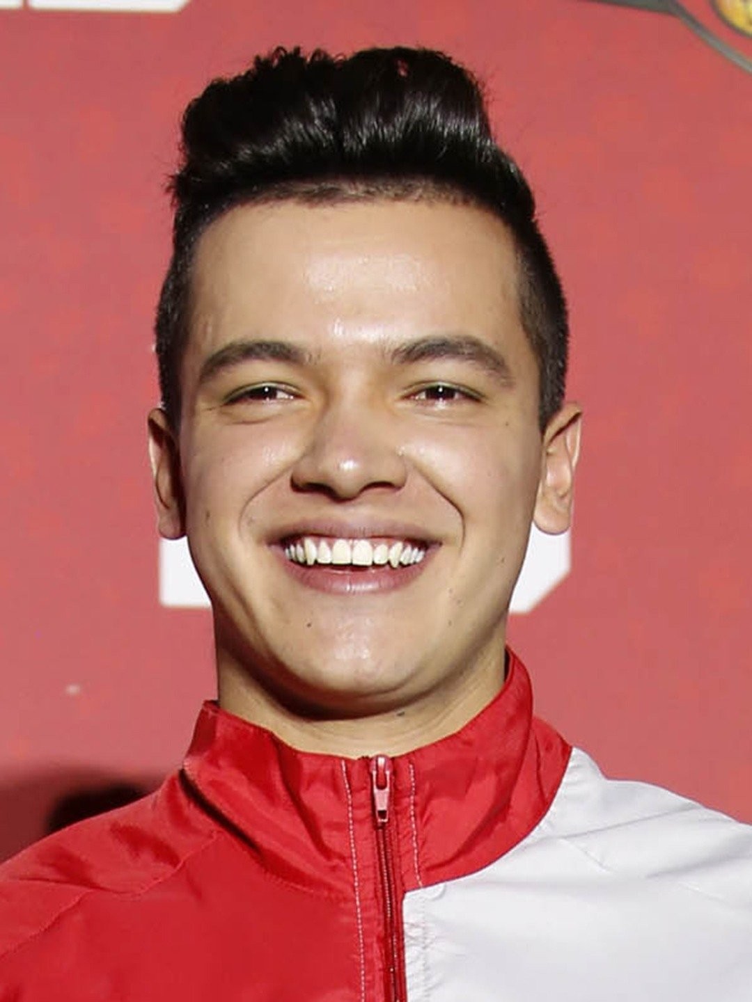 Sebastián Athié Pictures | Rotten Tomatoes