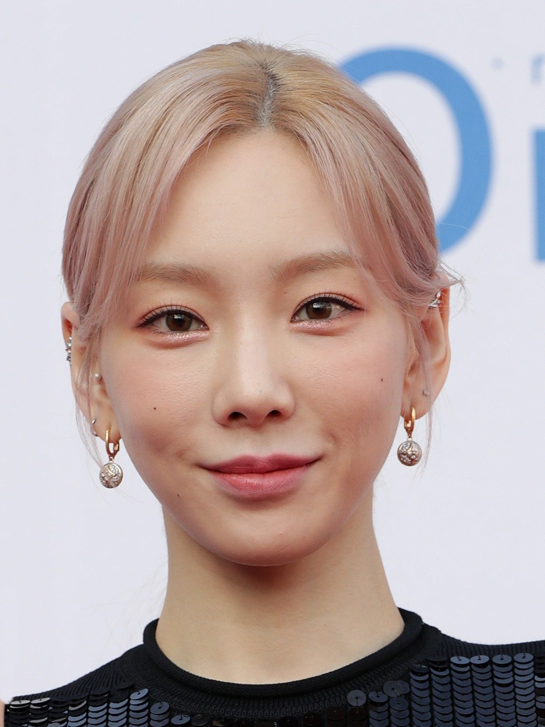 Tae-yeon Pictures | Rotten Tomatoes