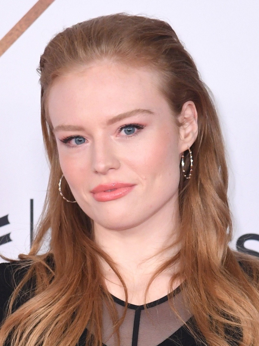 Freya Ridings Pictures | Rotten Tomatoes