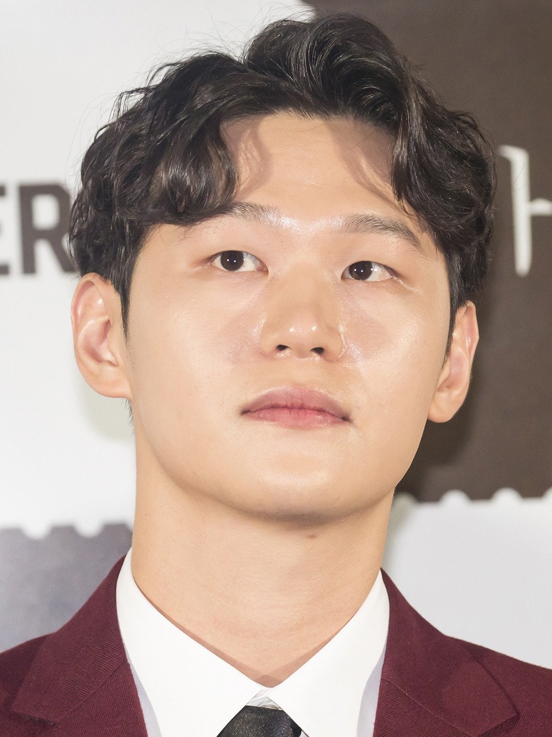 Lee Hak-joo Pictures | Rotten Tomatoes