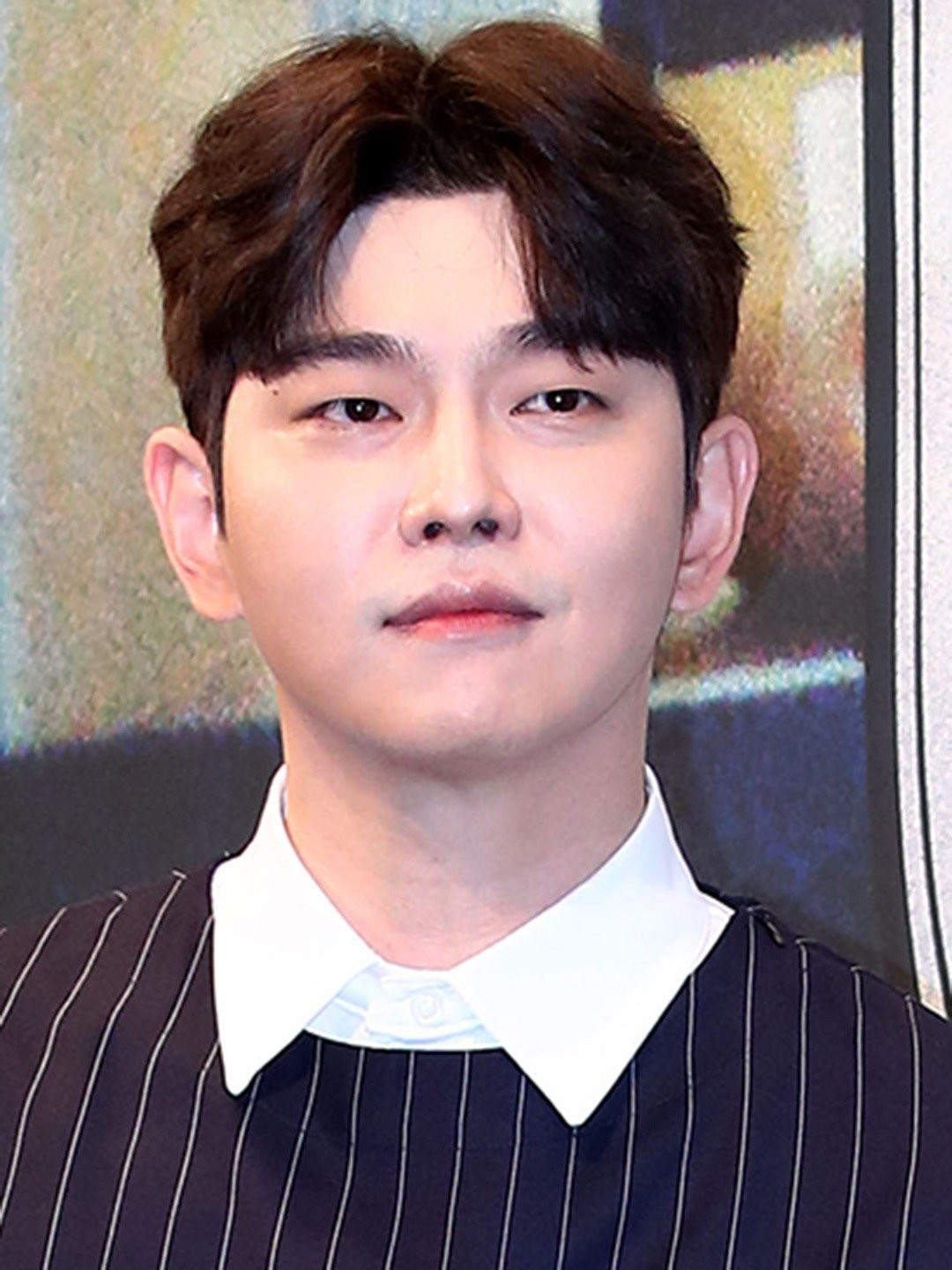 Yoon Kyun-sang Pictures | Rotten Tomatoes