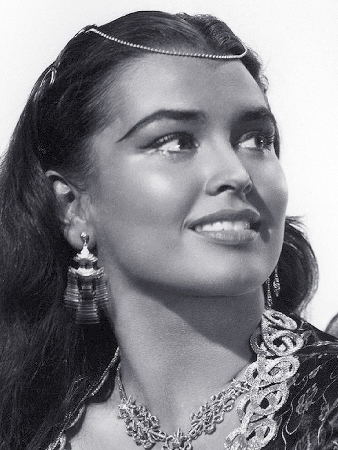 Actress Laurette Luez Laurette Luez Archives Pulp International