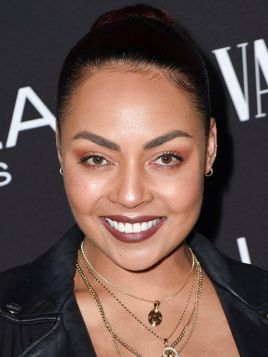 Ashley Everett Pictures | Rotten Tomatoes