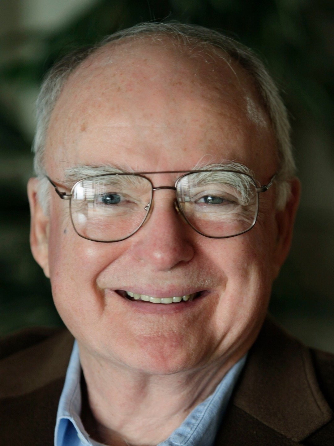 William Ruckelshaus Pictures | Rotten Tomatoes