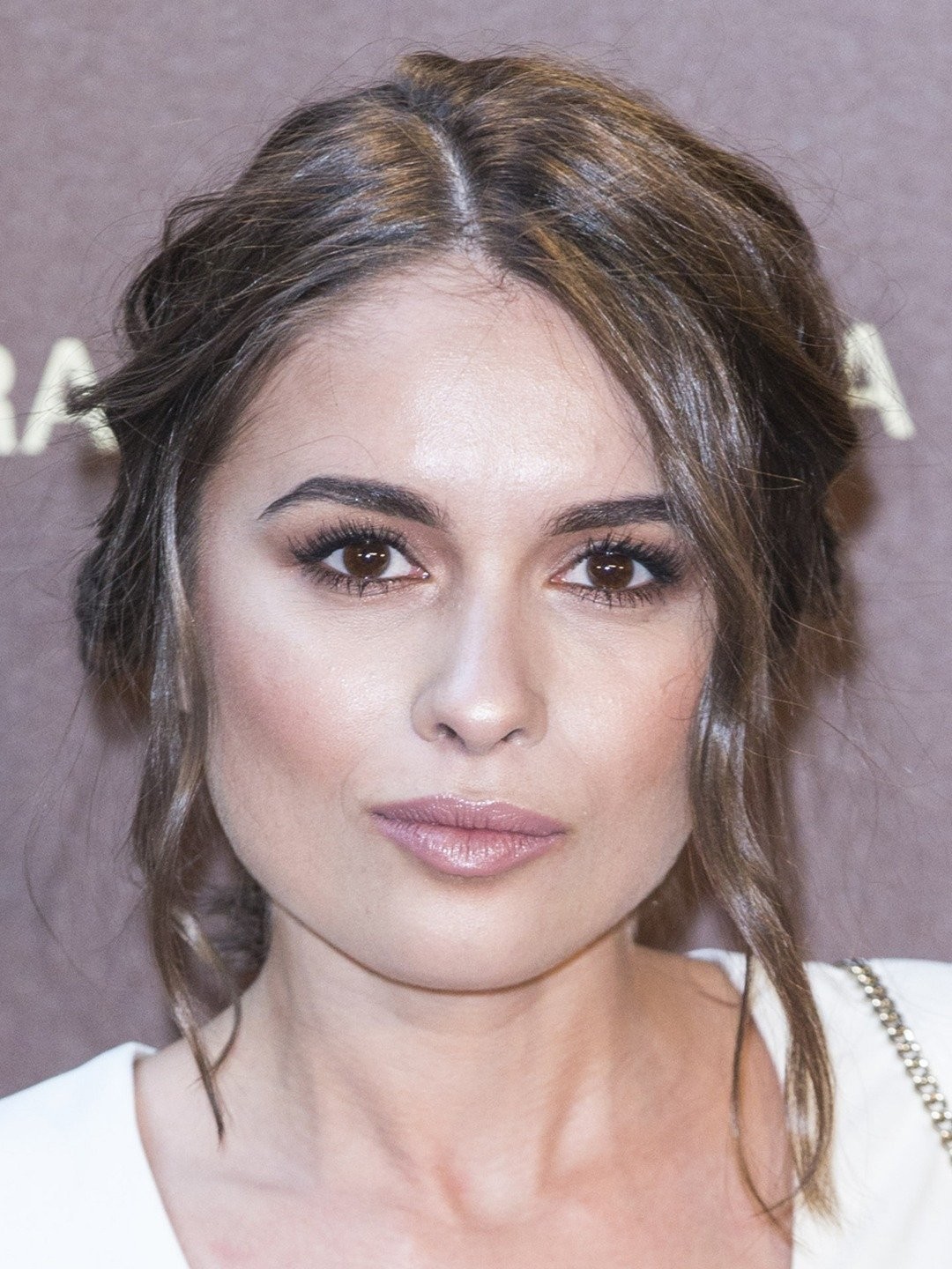 Giulia Charm Pictures | Rotten Tomatoes