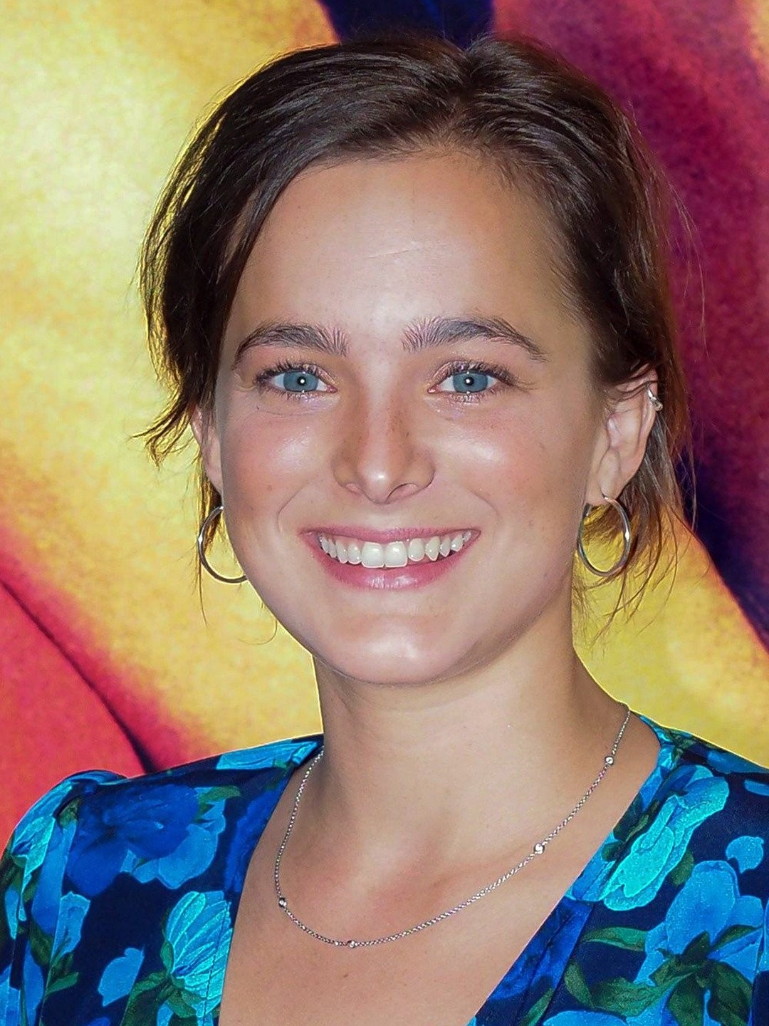 Philippine Velge Pictures | Rotten Tomatoes