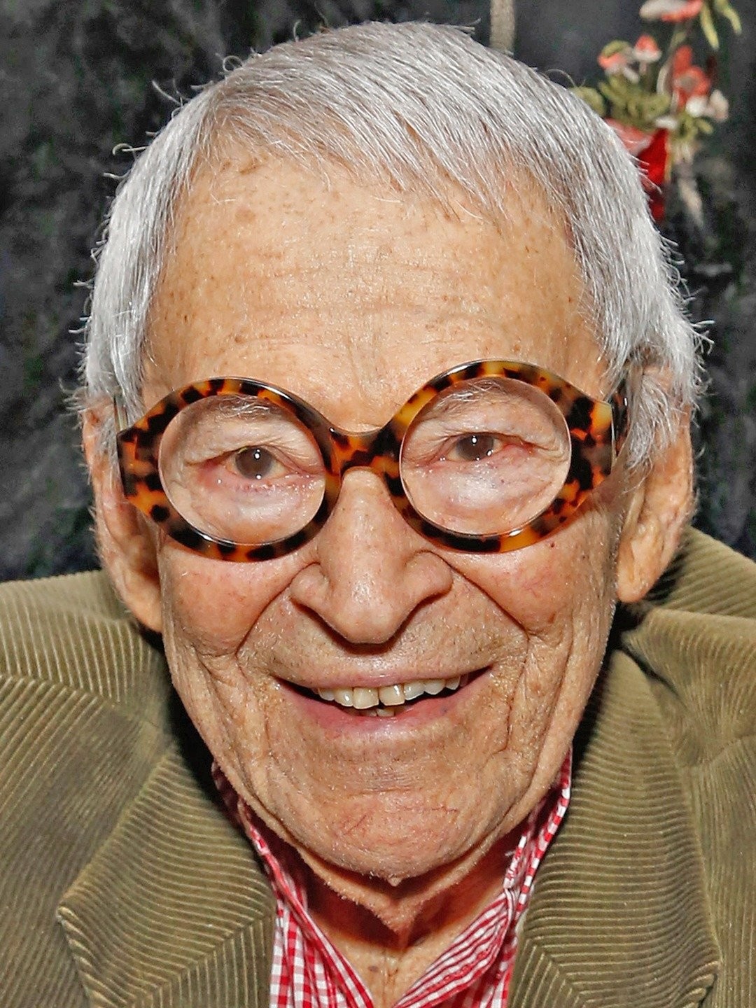 Carl Apfel Pictures | Rotten Tomatoes