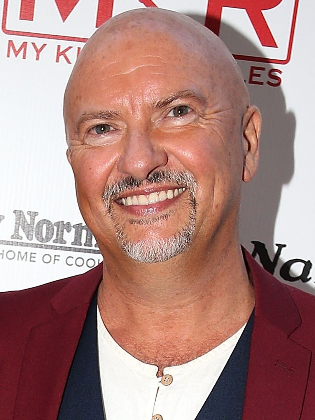 Robert Oliver Pictures | Rotten Tomatoes