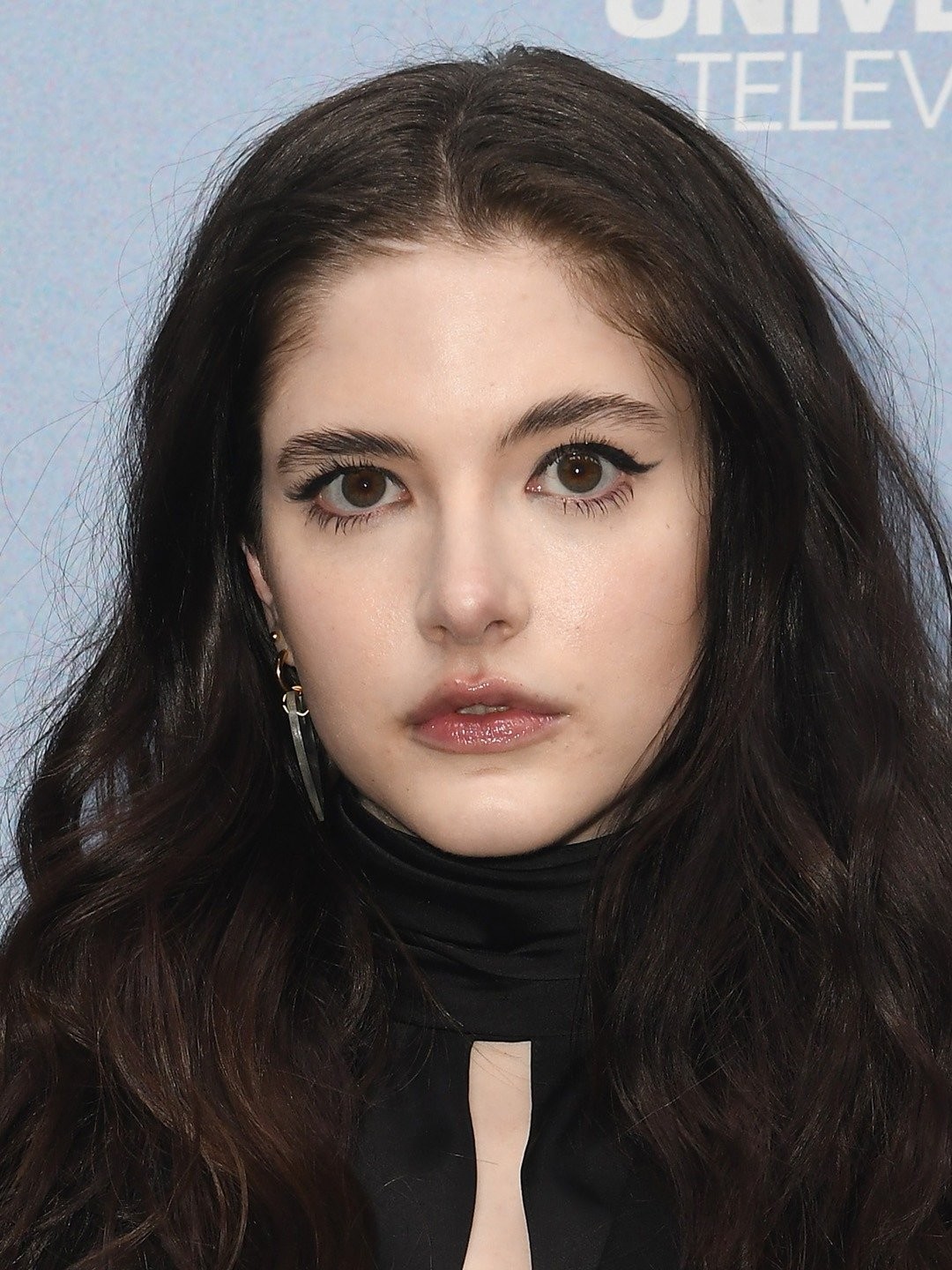 Ainsley Seiger Pictures | Rotten Tomatoes