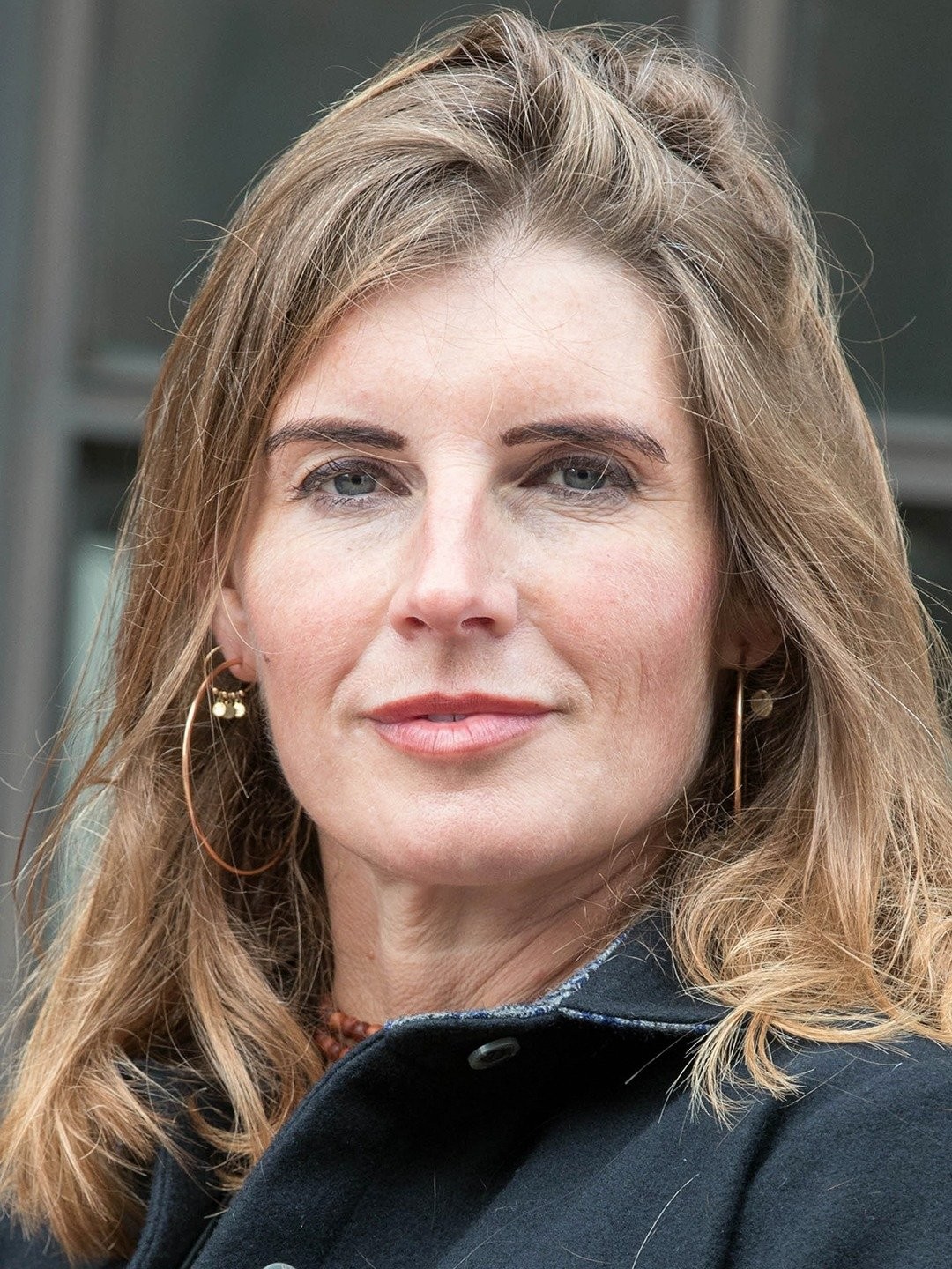 Amanda Owen Pictures | Rotten Tomatoes