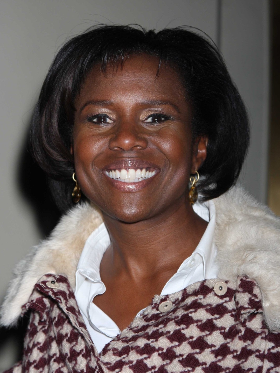 Deborah Roberts Pictures | Rotten Tomatoes