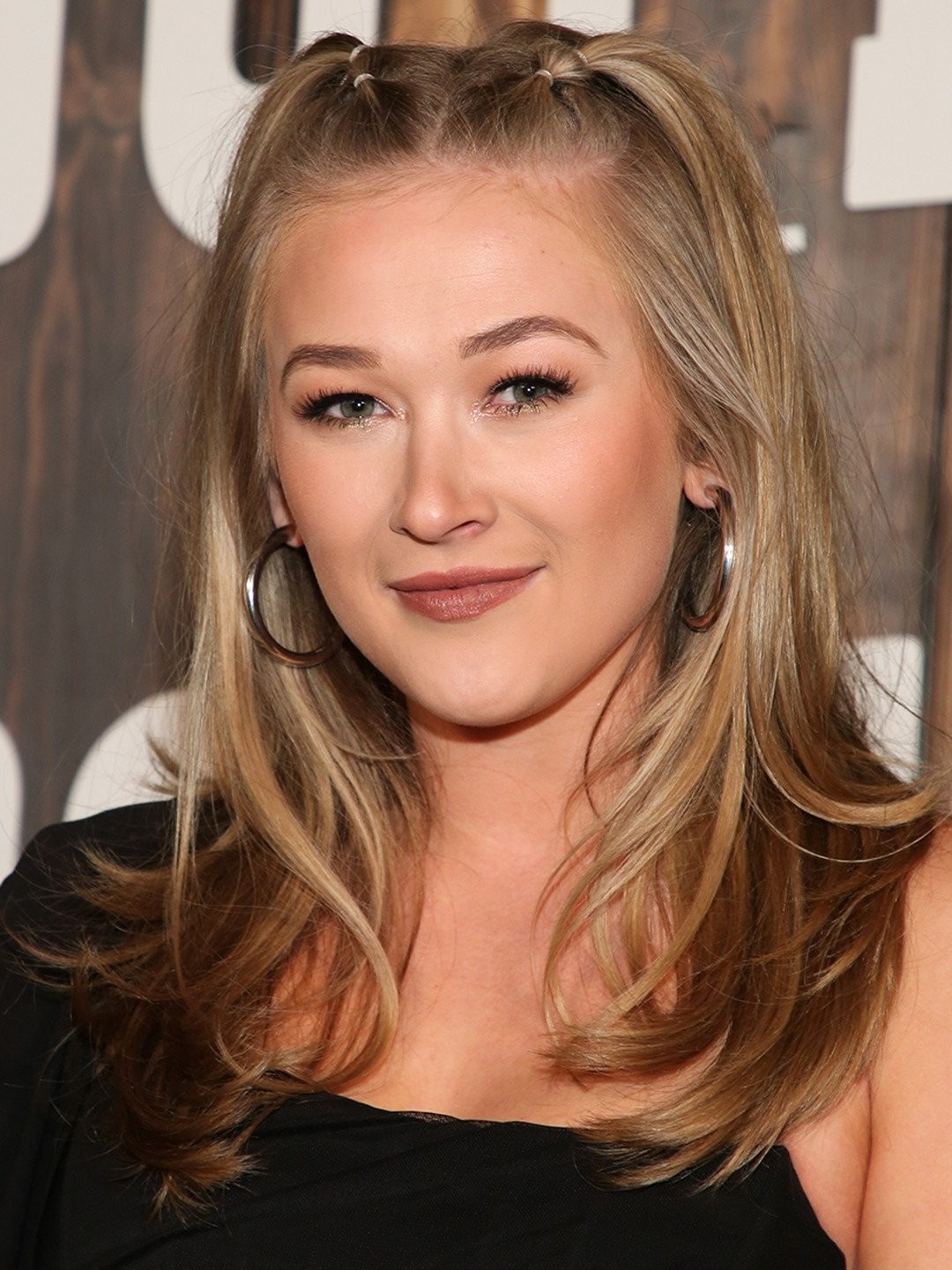 Skylar Witte Pictures | Rotten Tomatoes