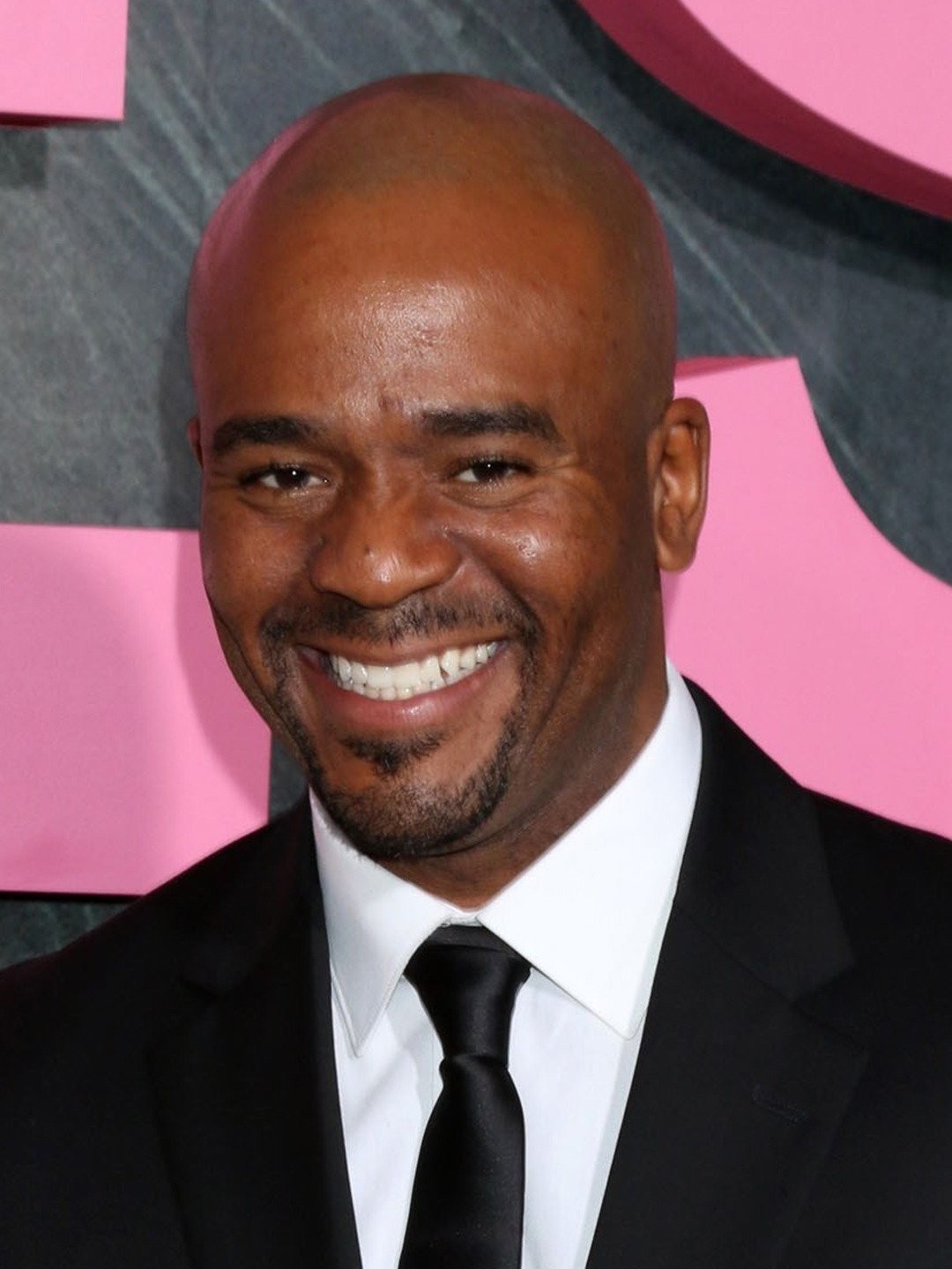 Larry Bates Pictures | Rotten Tomatoes