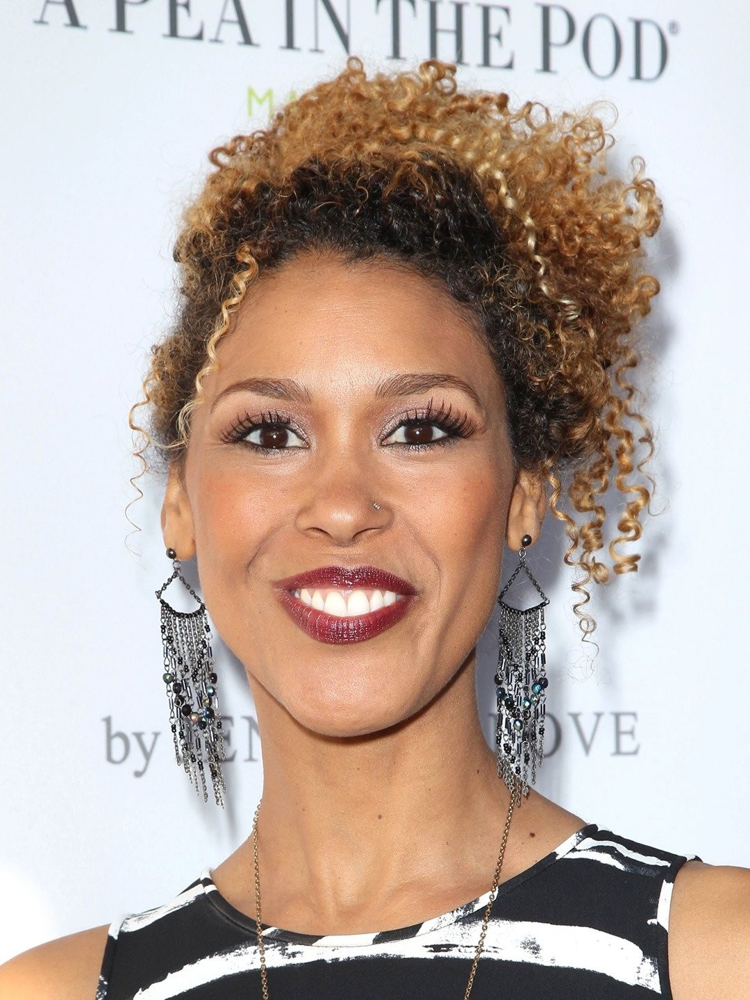 Victoria Platt Pictures | Rotten Tomatoes