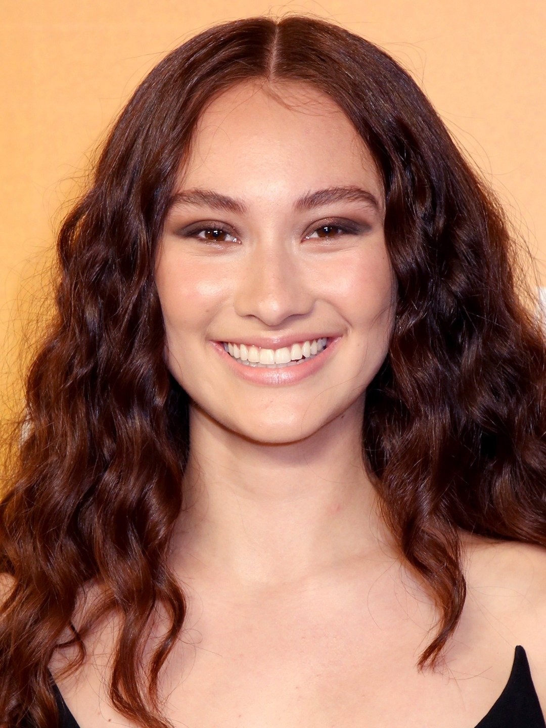 Lola Tung Pictures | Rotten Tomatoes