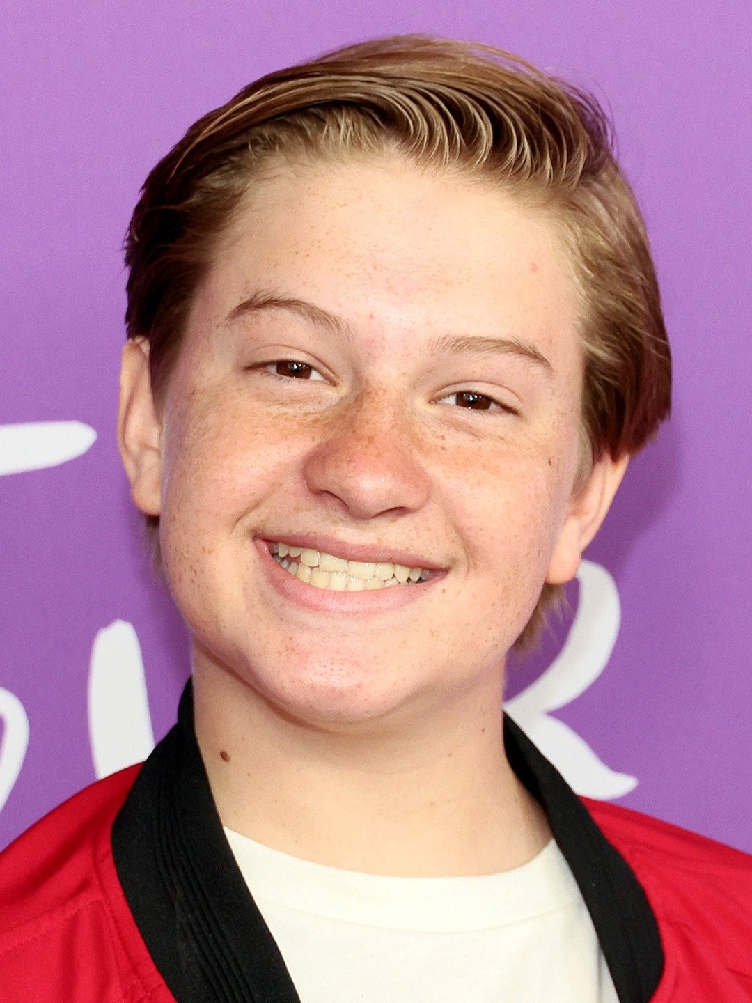 Holden William Hagelberger Pictures | Rotten Tomatoes