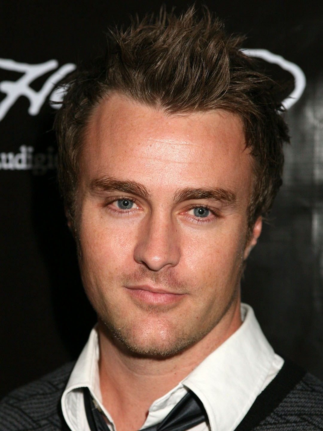 Oliver Macready Pictures | Rotten Tomatoes