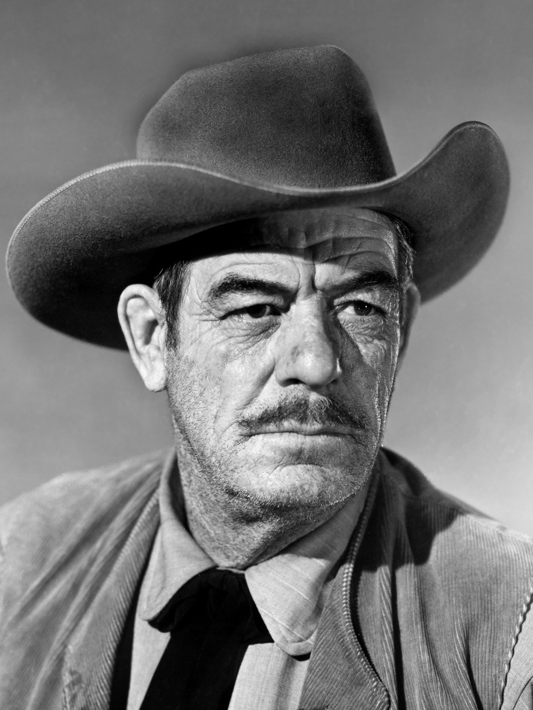 Glenn Strange Pictures | Rotten Tomatoes