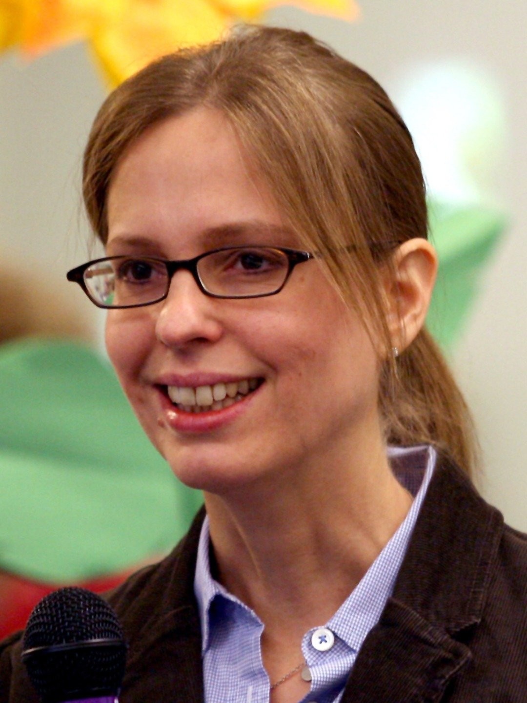 Elizabeth Craft Pictures | Rotten Tomatoes