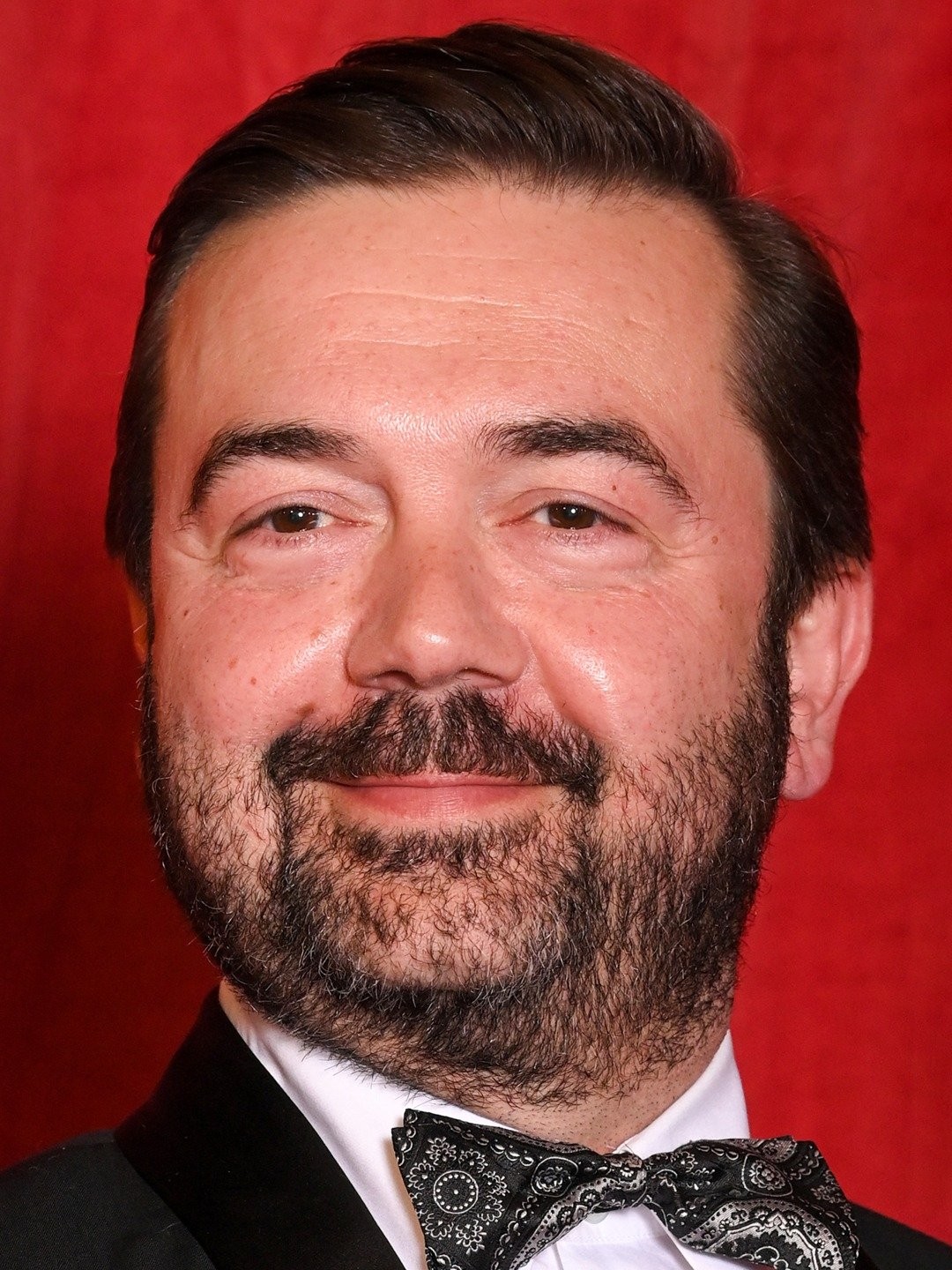 Simon Lowe Pictures | Rotten Tomatoes