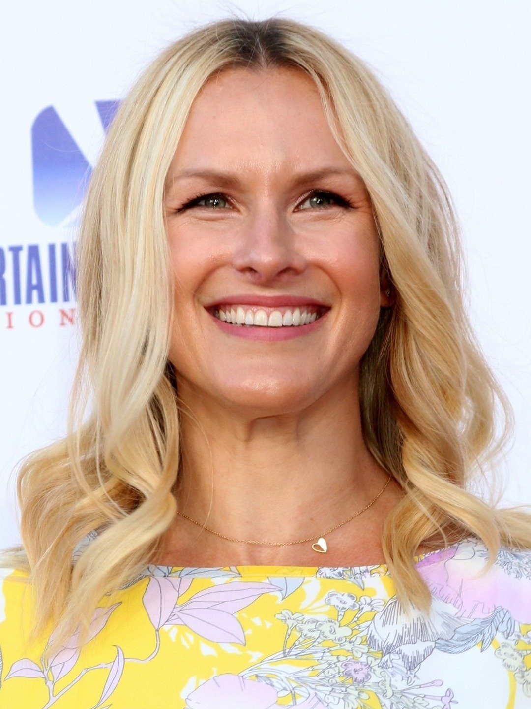 Amy Laughlin Pictures | Rotten Tomatoes