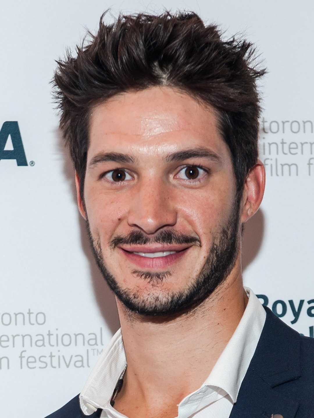 Éric Bruneau Pictures | Rotten Tomatoes