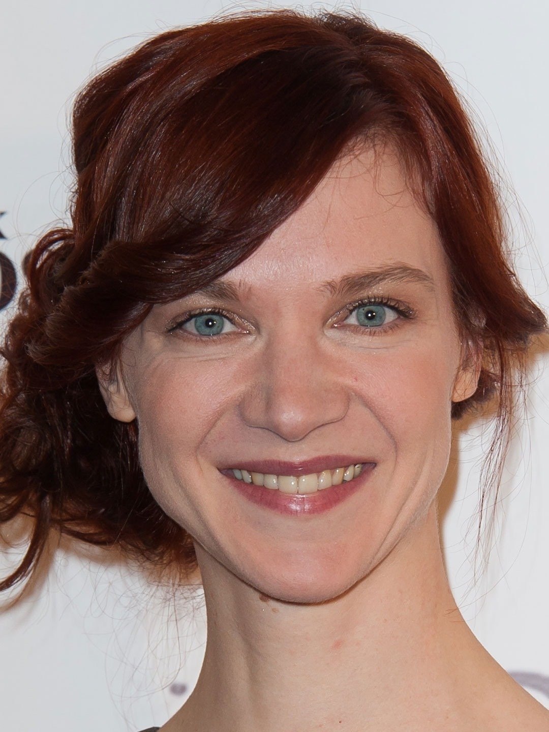 Odile Vuillemin Pictures | Rotten Tomatoes