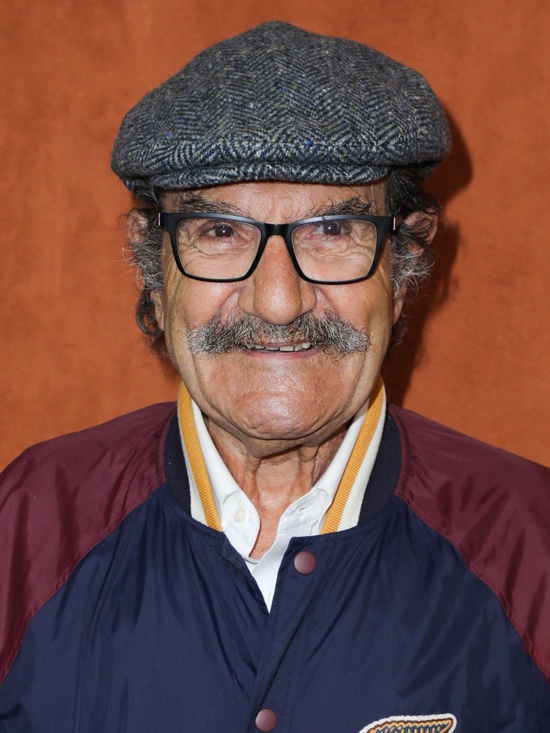 Gerard Hernandez Pictures | Rotten Tomatoes