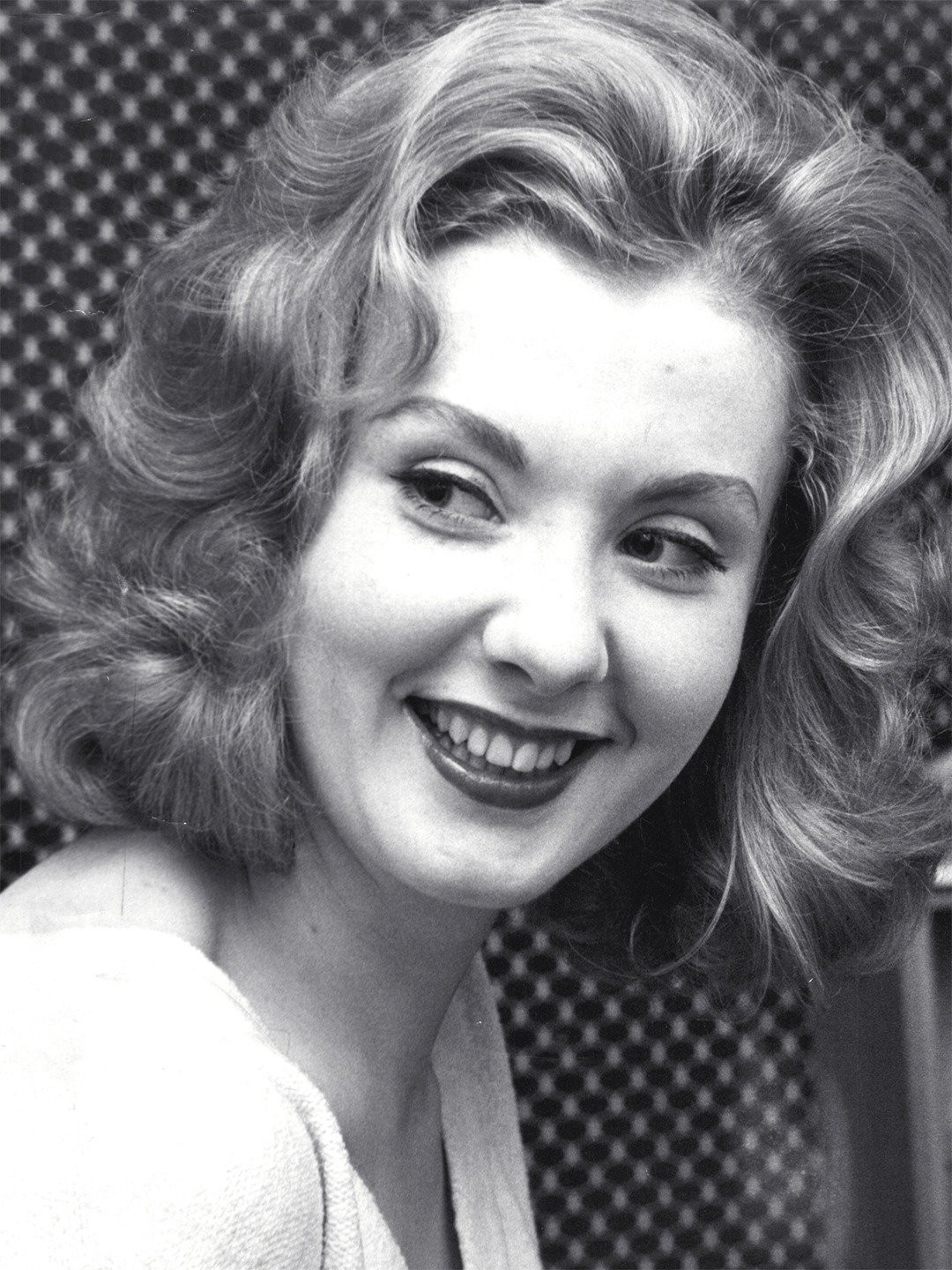 Barbara Roscoe Pictures | Rotten Tomatoes