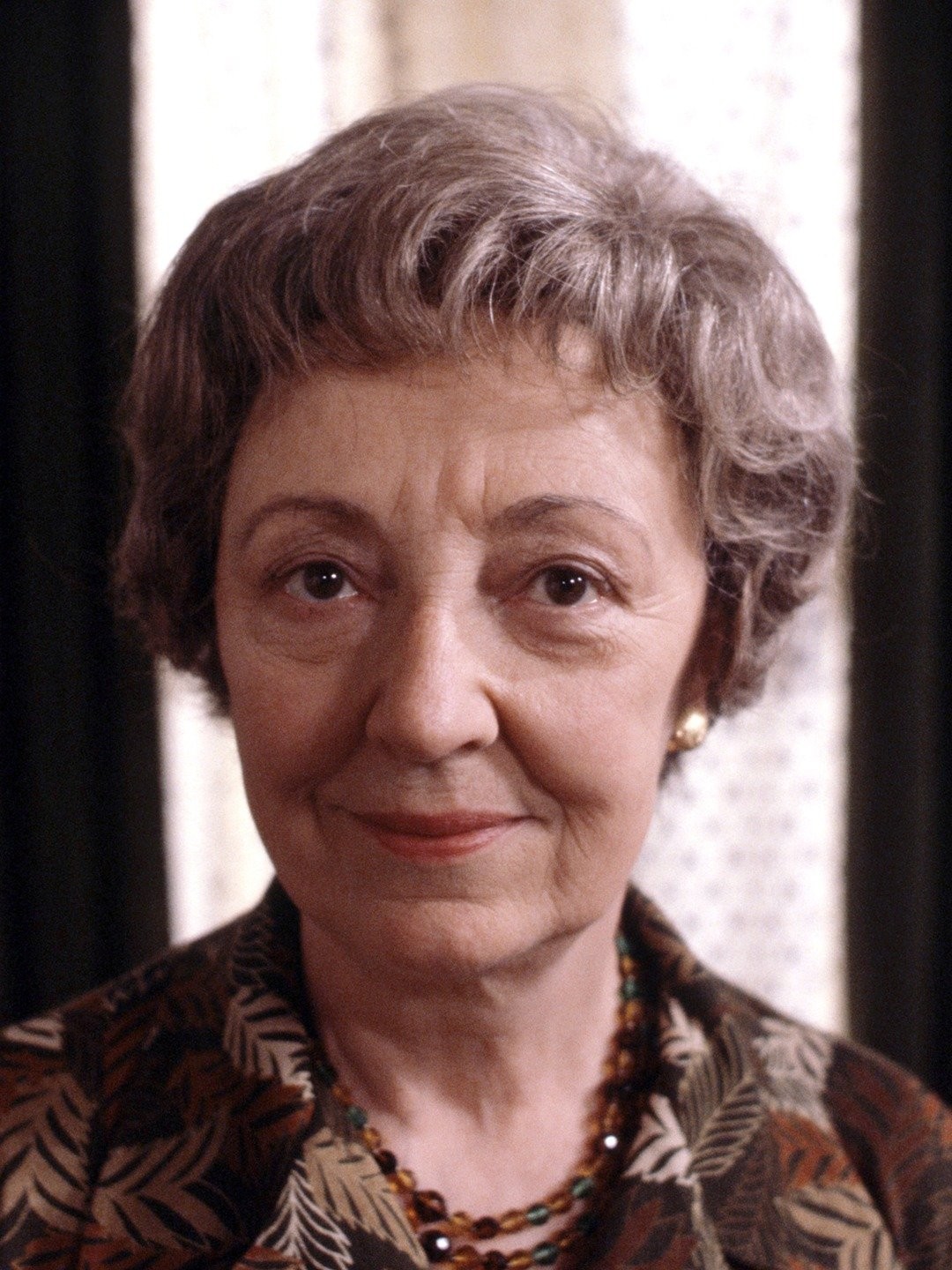 Fanny Rowe Pictures | Rotten Tomatoes