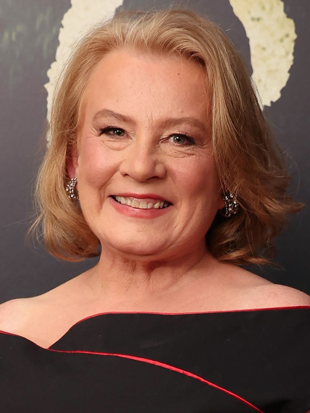 Elizabeth Saunders Pictures | Rotten Tomatoes