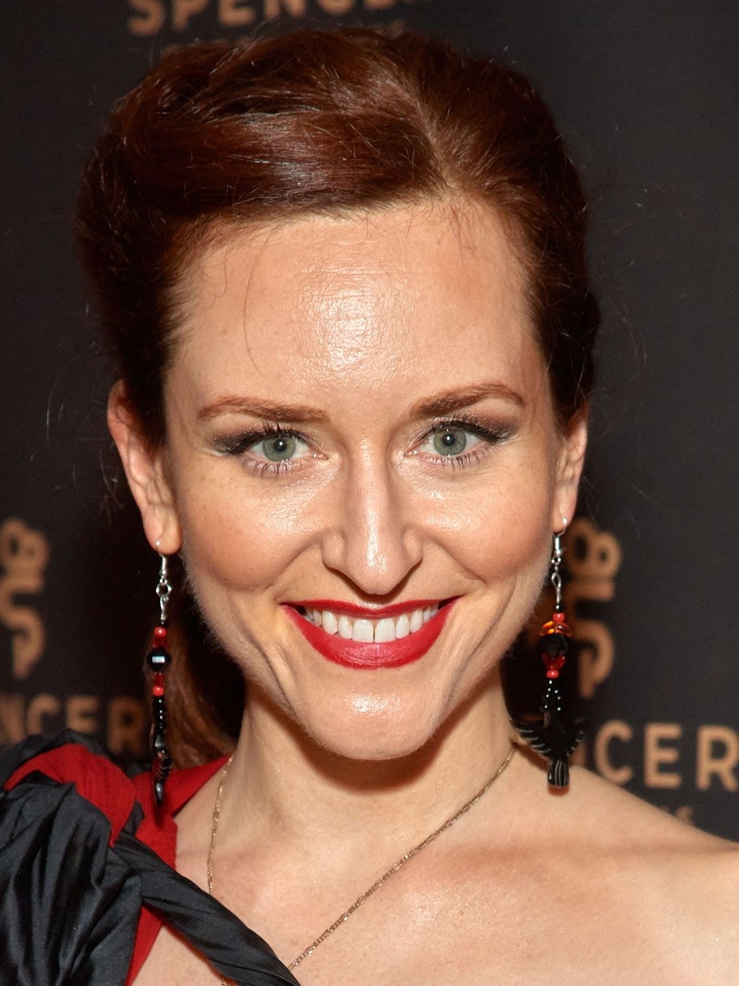 Amy Walker Pictures | Rotten Tomatoes