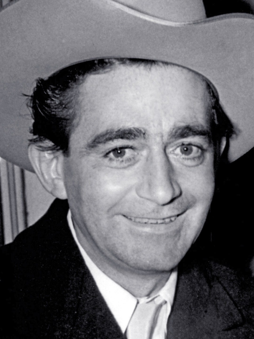 Terence de Marney Pictures | Rotten Tomatoes