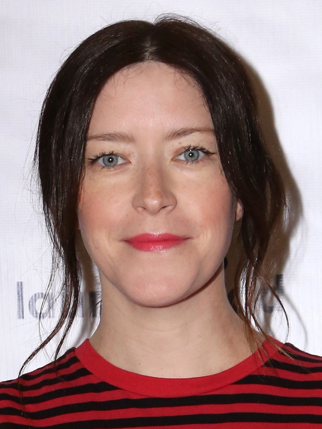 Julia Hart Pictures | Rotten Tomatoes