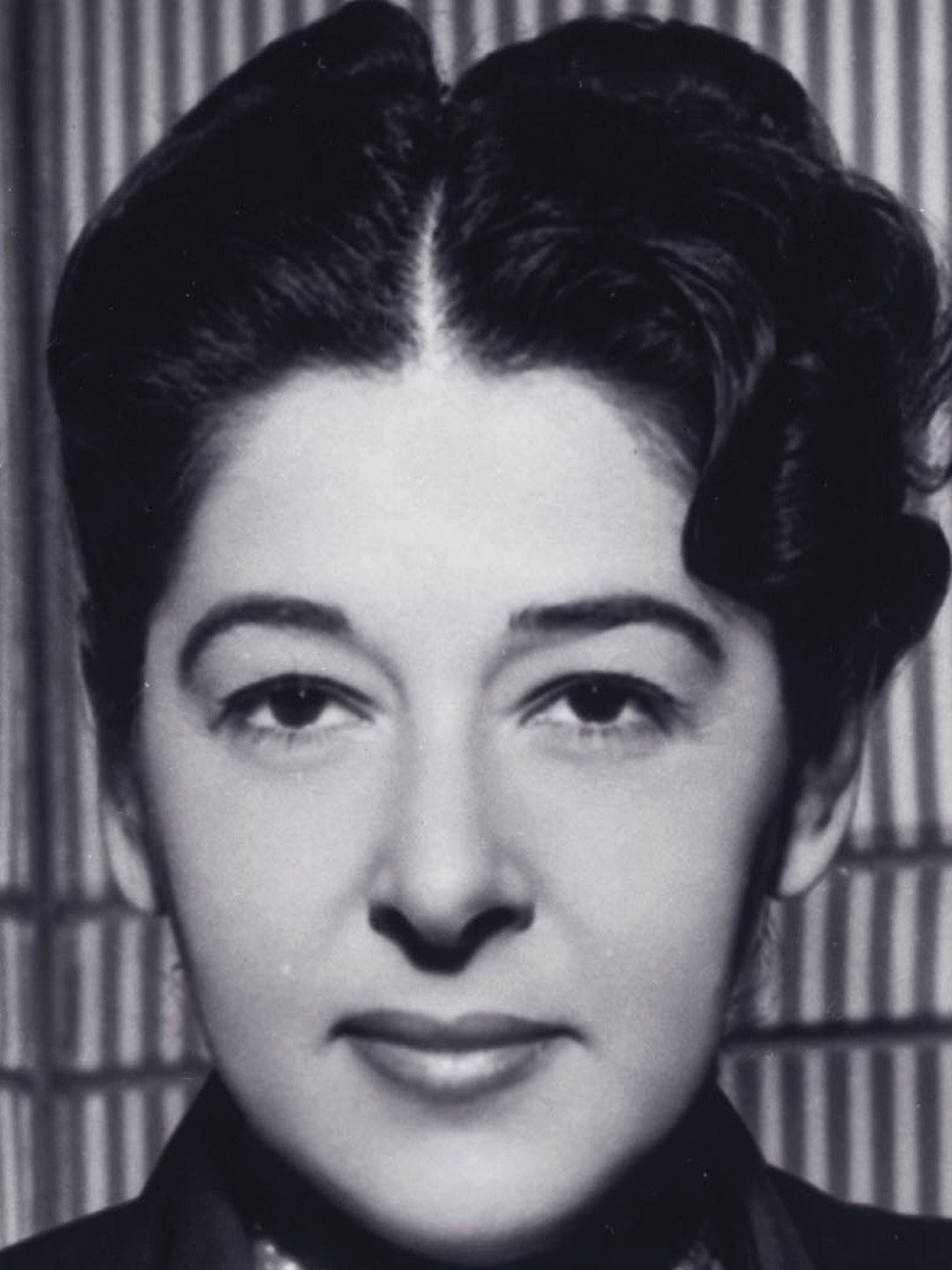 Helen Rose Pictures | Rotten Tomatoes