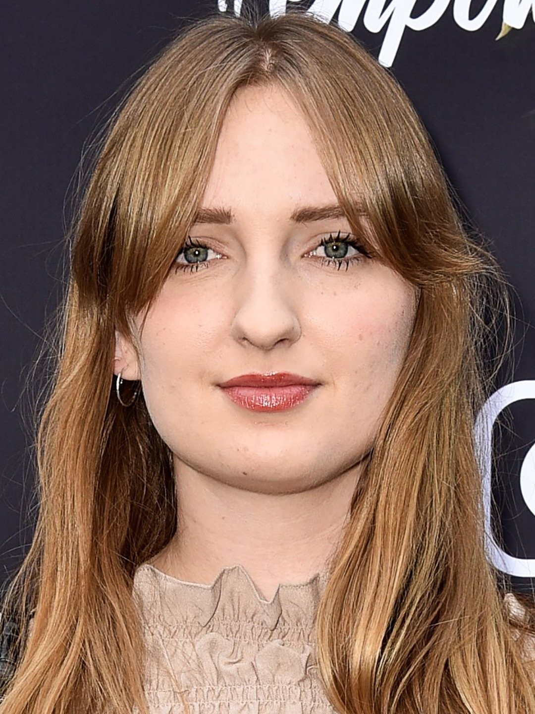 Madison Cunningham Pictures | Rotten Tomatoes