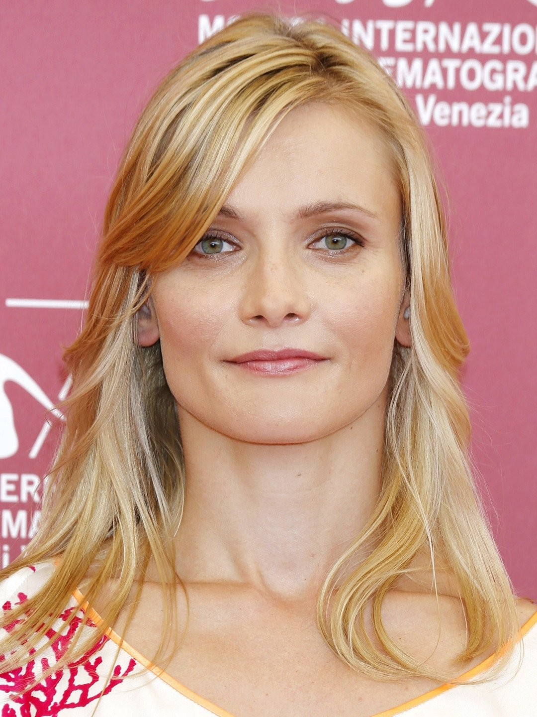 Alexandra Finder Pictures | Rotten Tomatoes