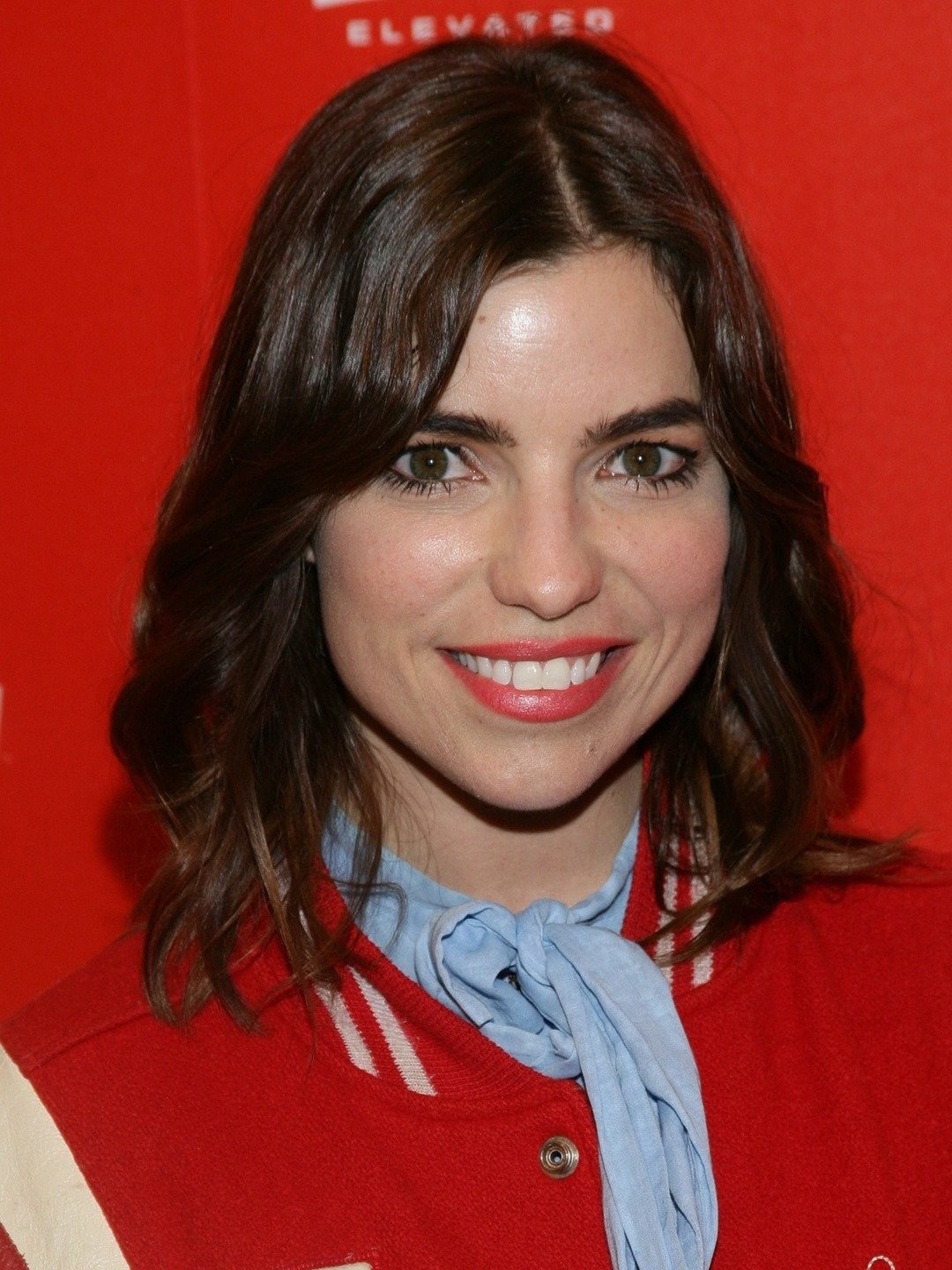 Angela Trimbur Pictures | Rotten Tomatoes