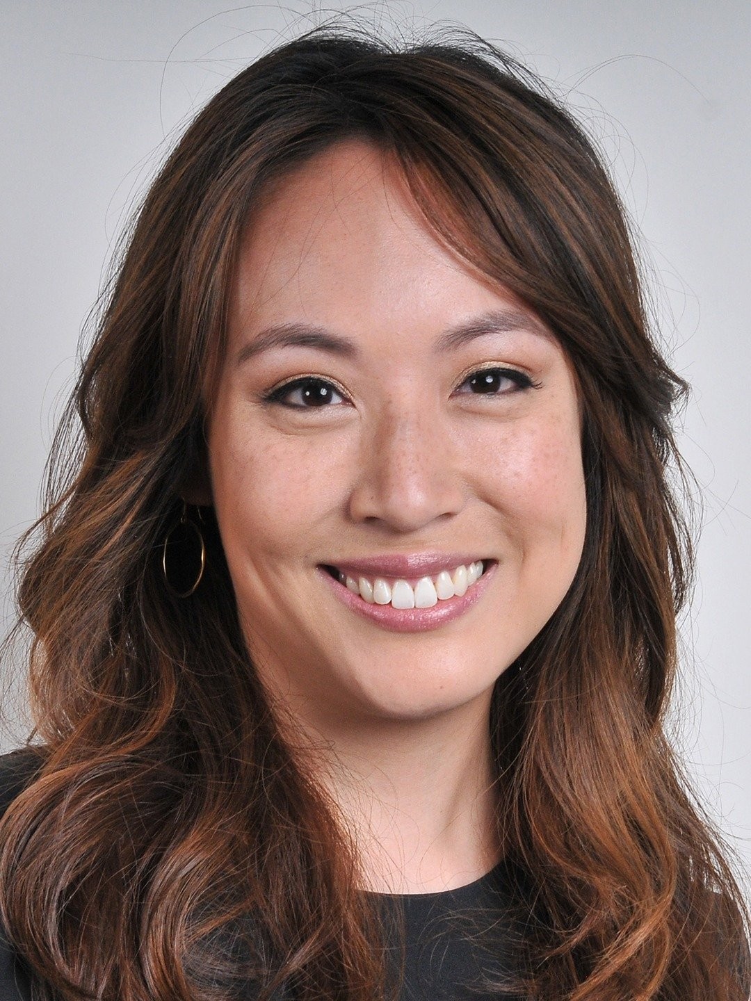 Elizabeth Ho Pictures | Rotten Tomatoes