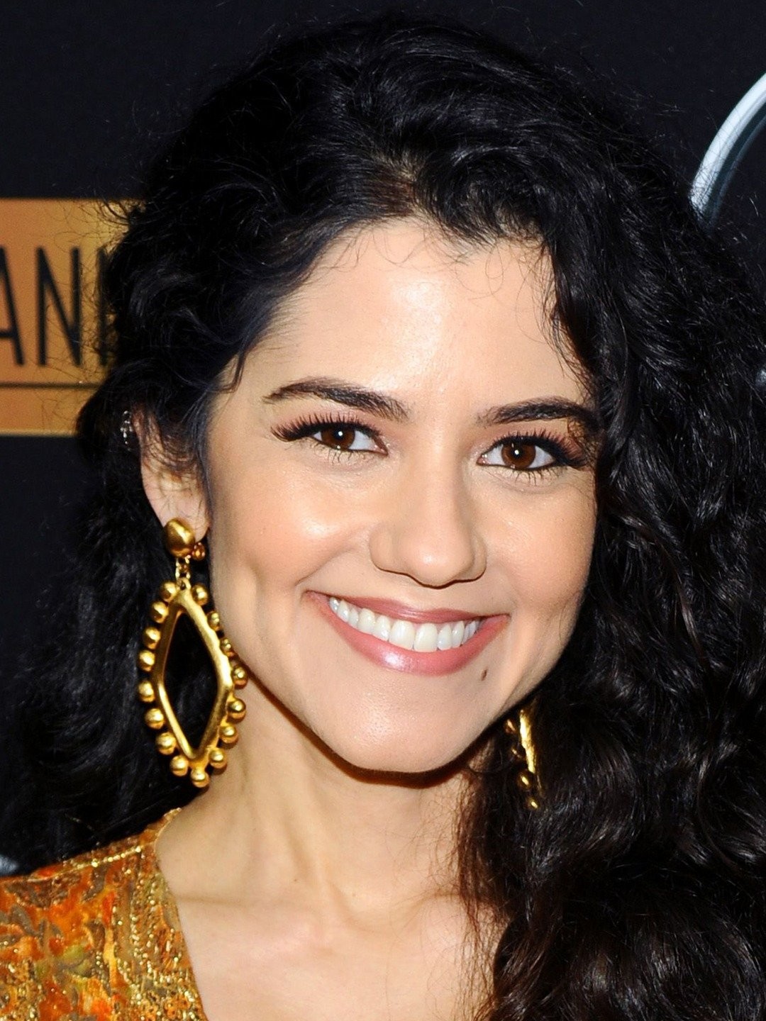 Zoe Hall Pictures | Rotten Tomatoes