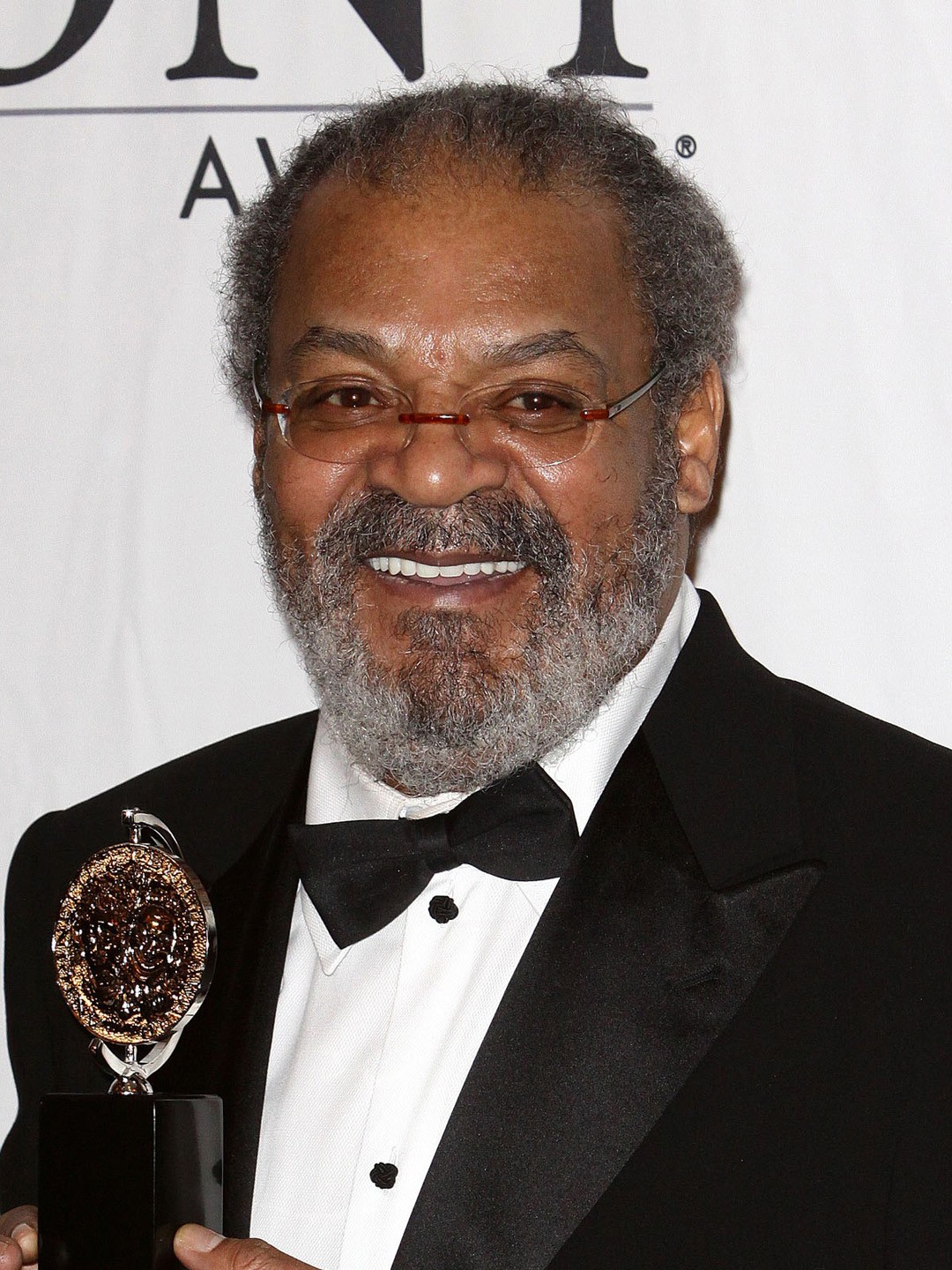 Roger Robinson Pictures | Rotten Tomatoes