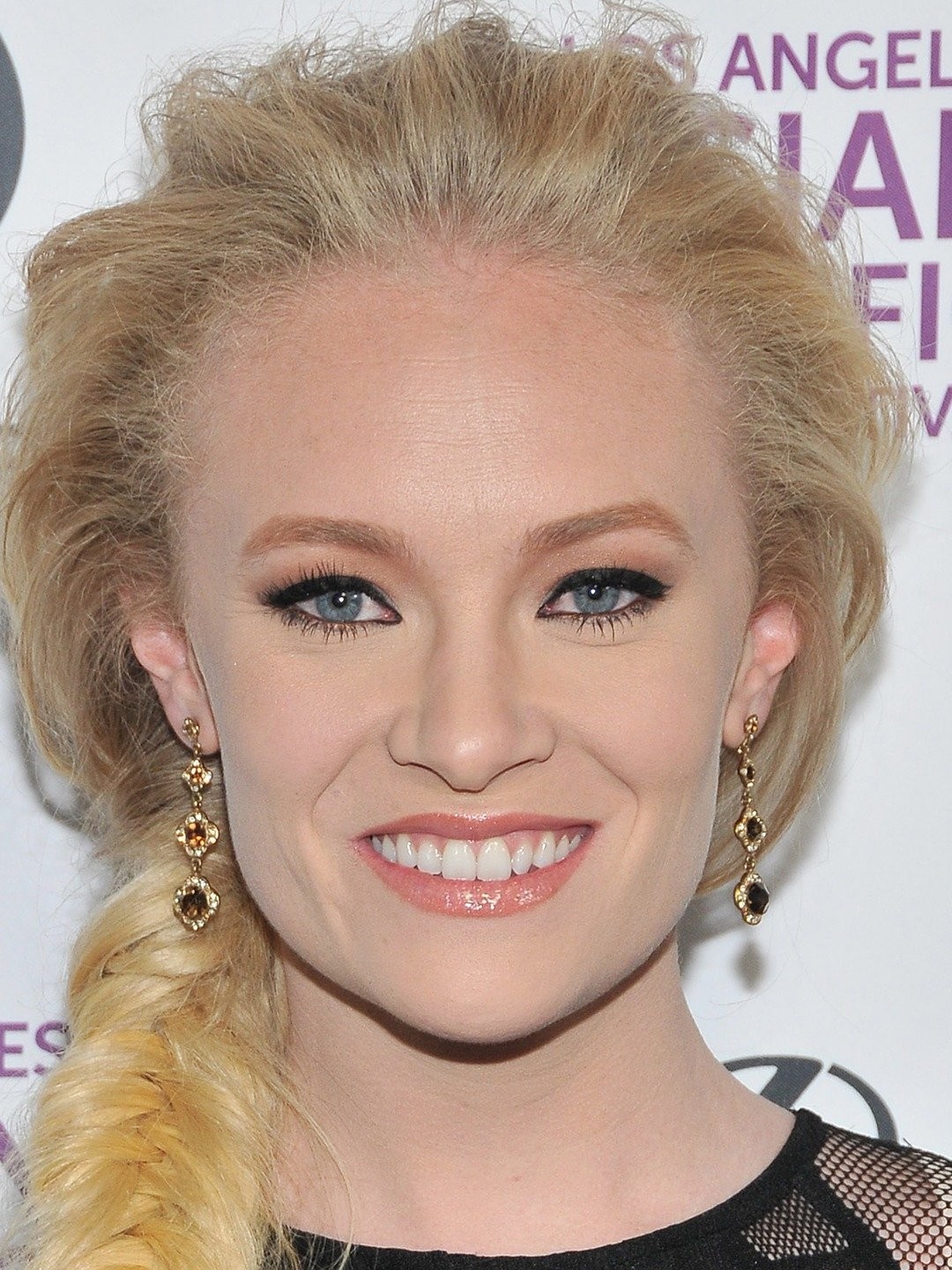 Lauren Sweetser Pictures | Rotten Tomatoes